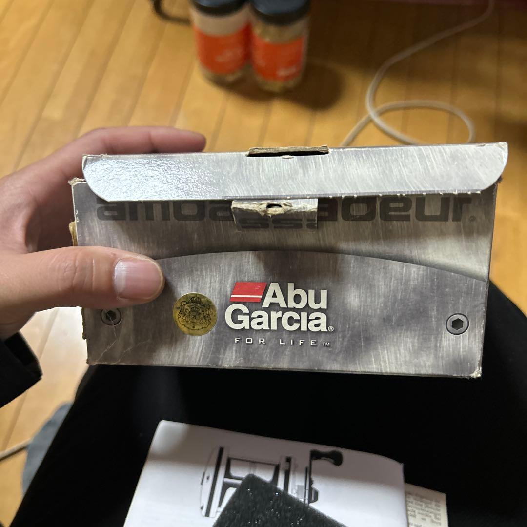 Abu Garcia Ambassadeur 5500C レッド