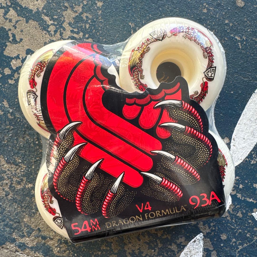 Powell Peralta ドラゴンフォーミュラV4 54mm 93A