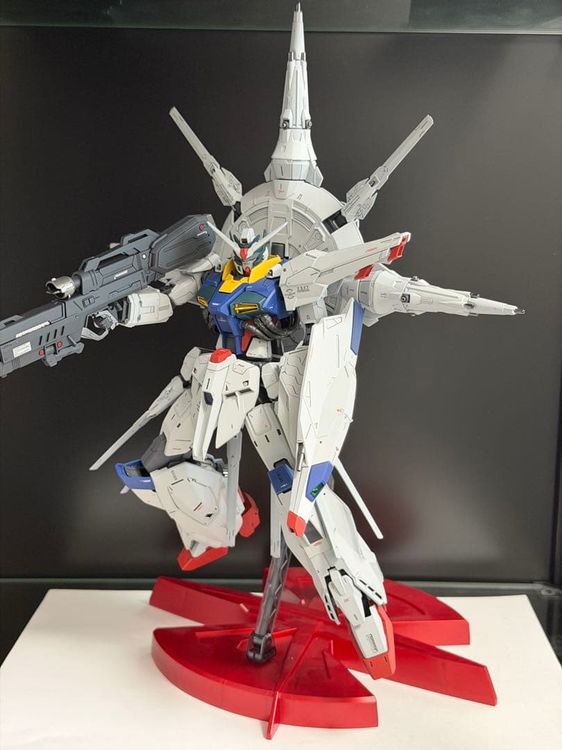 ＭＧ 1/100 プロヴィデンスガンダム 塗装済み完成品 ガンダムSEED