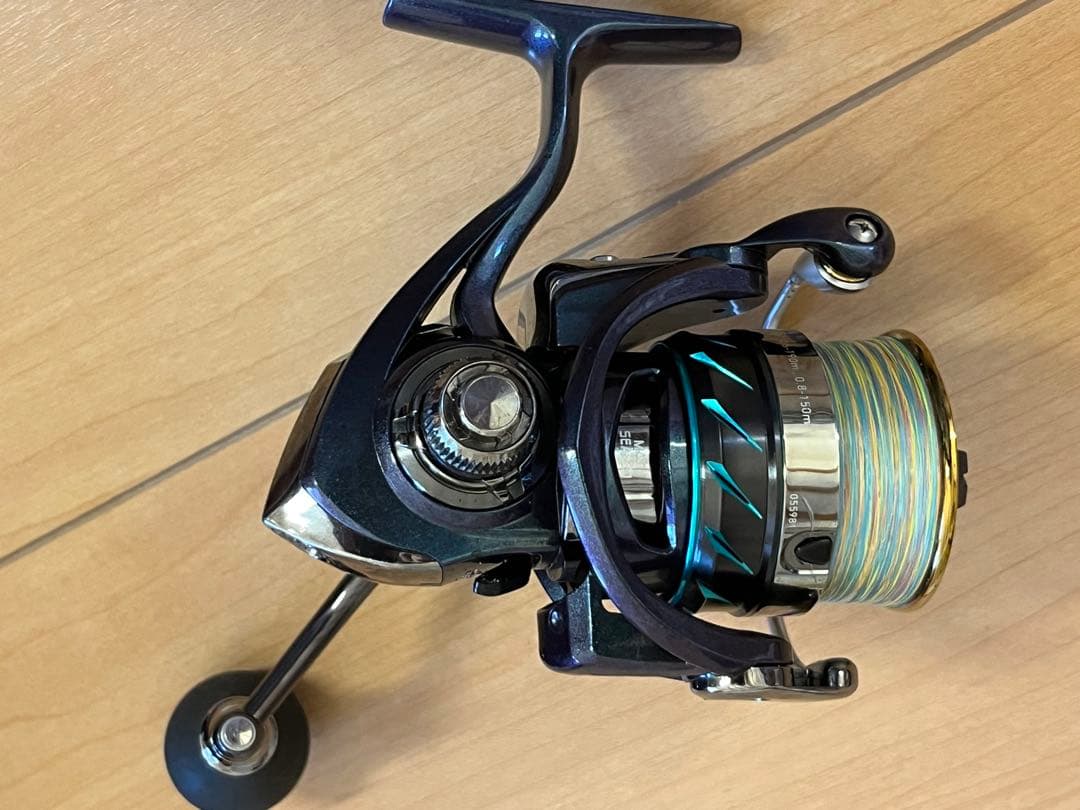 DAIWA エメラルダス　MX 2500P-H スピニングリール