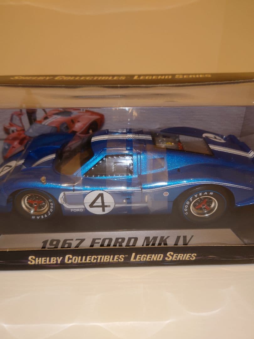 1/18 フォードMK4 Shelby Collectibles