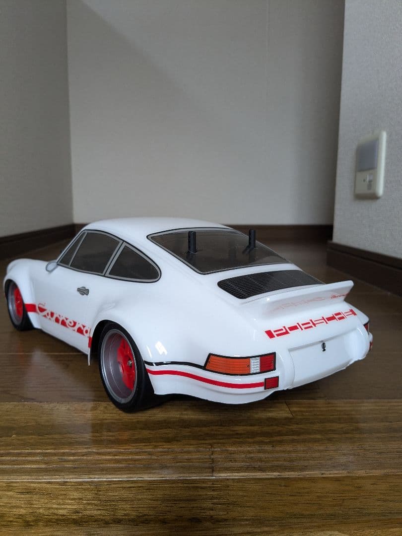 タミヤ　BT−01シャーシ　ポルシェ911 カレラ RSR 2.8 未走行品