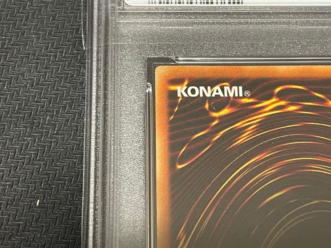遊戯王　エレメンタルヒーローワイルドジャギーマン　旧アジア　レリーフ　PSA9