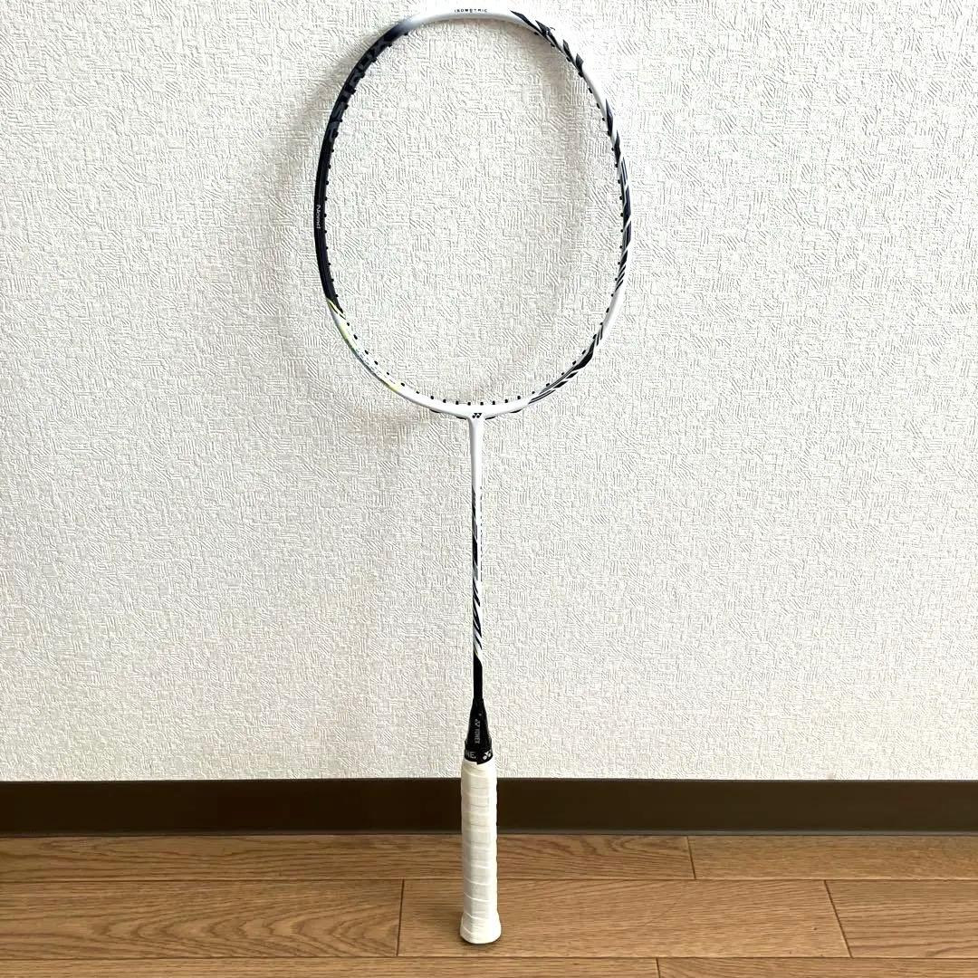 【ジャンク品】YONEX　アストロクス88s プロ／アストロクス99 プロ