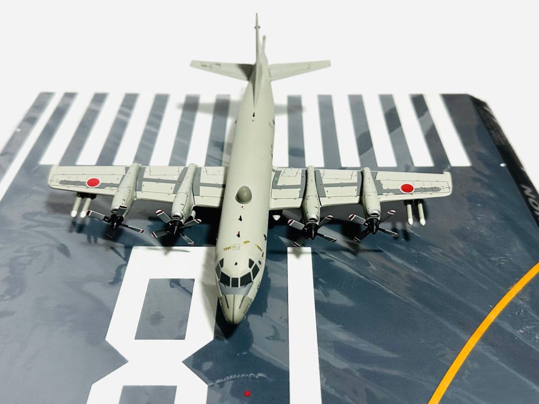 全日空商事 1/200 P-3C 海上自衛隊 VP-5 TIDA滑走路プレート付