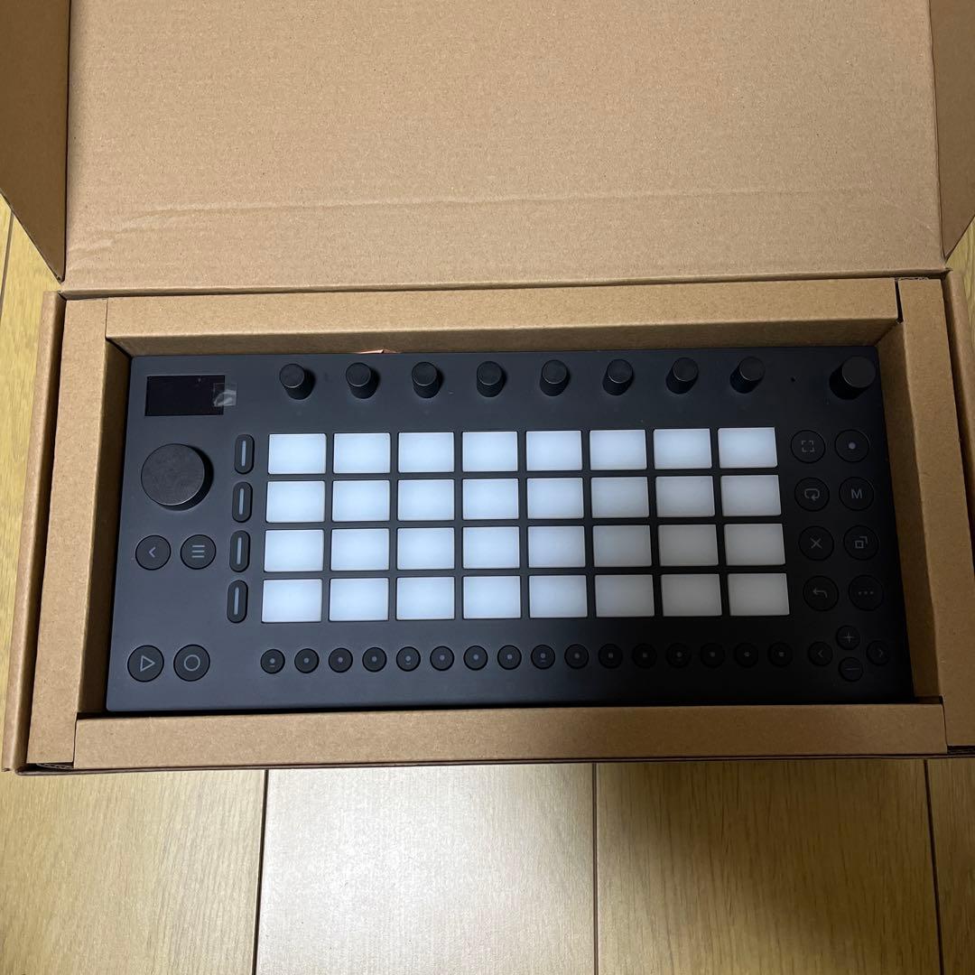 Ableton Move MIDIコントローラー
