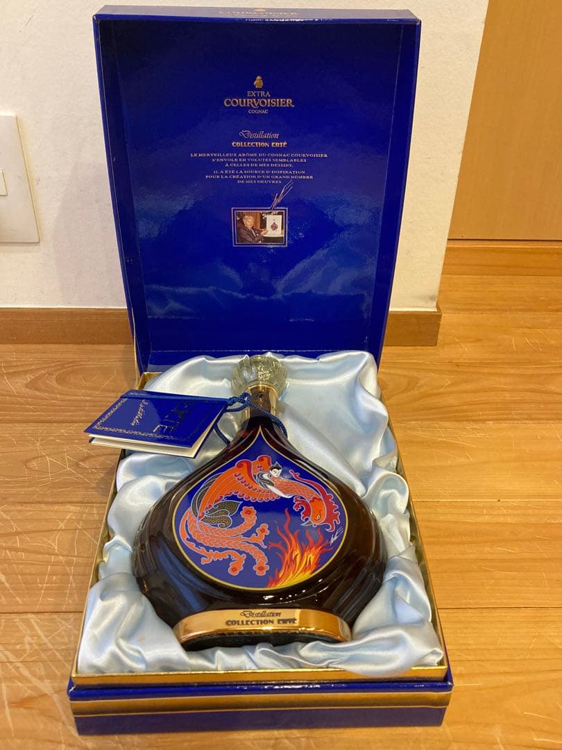 クルボアジェ エクストラ COGNAC コレクション 未開栓 箱付き