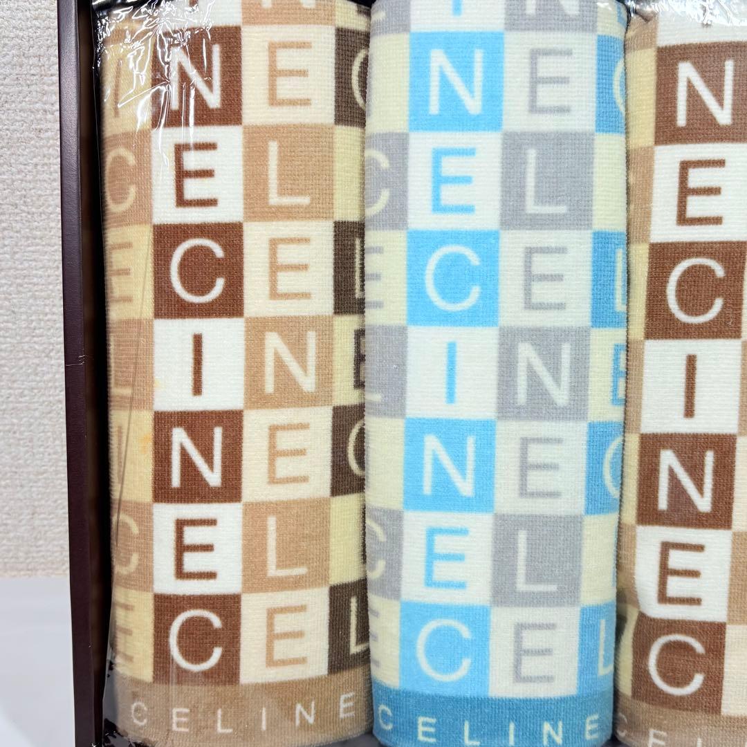 CELINE セリーヌ　文字ロゴ総柄　フェイスタオル３枚　タオルギフト