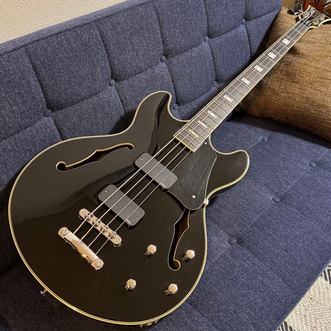 SCHECTER Corsair Bass Gloss Black セミアコ