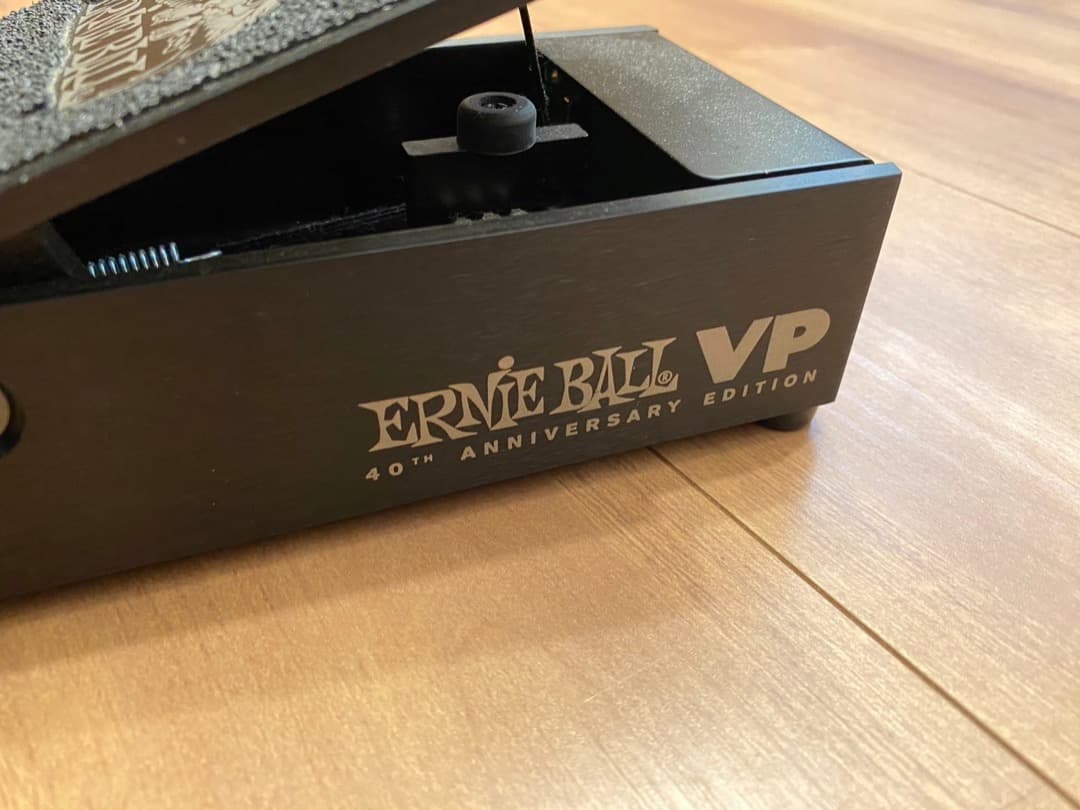ギター ERNIE BALL 40TH ANNIVERSARY VOLUME PEDAL