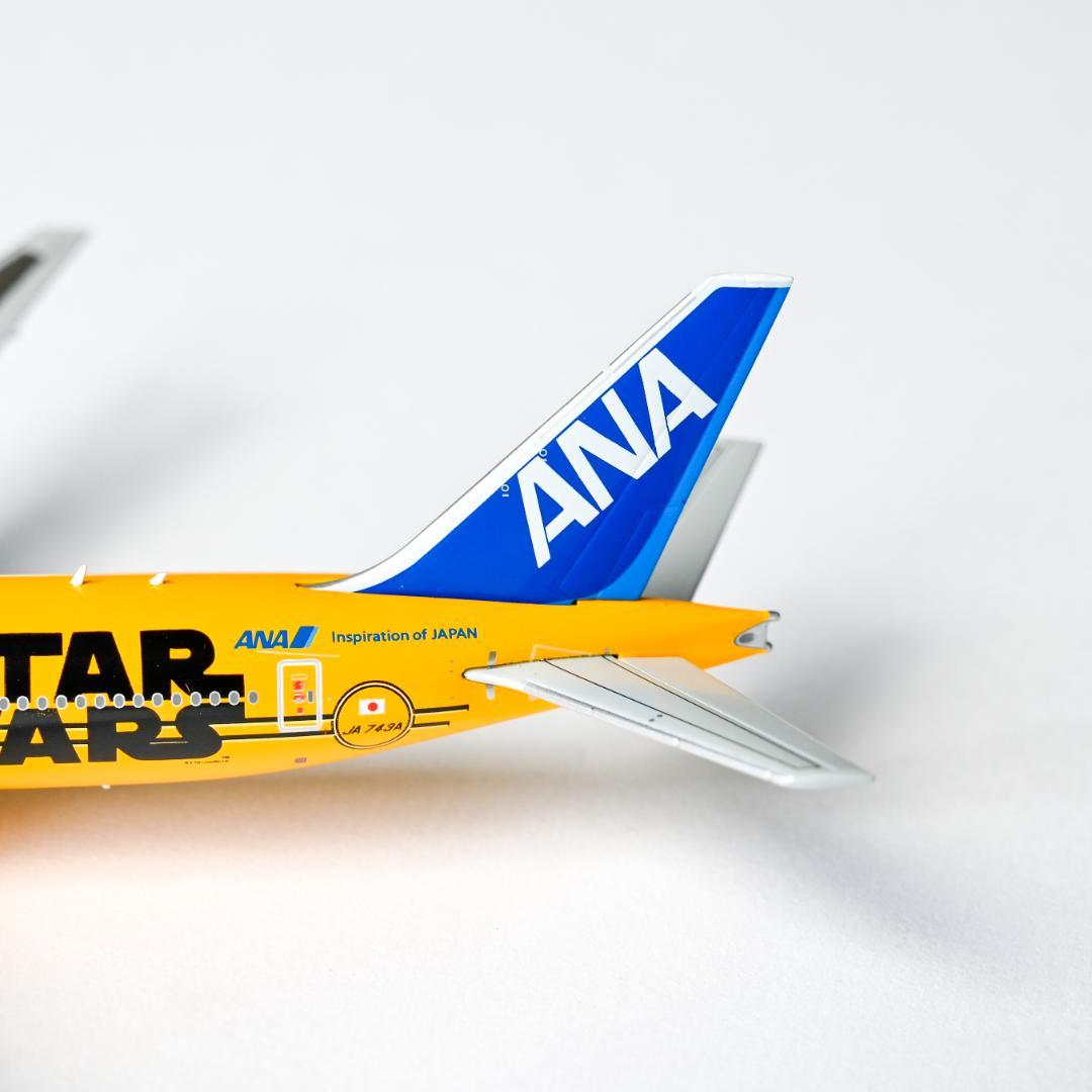 ANA B777-200ER C-3PO 特別塗装 1/400