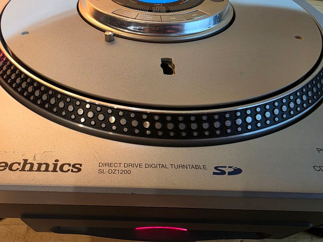 【名器】 Technics SL-DZ1200 デジタルターンテーブル