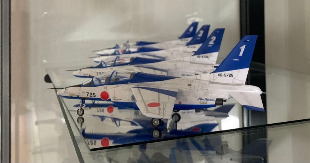 ブルーインパルス　T-4 1/72