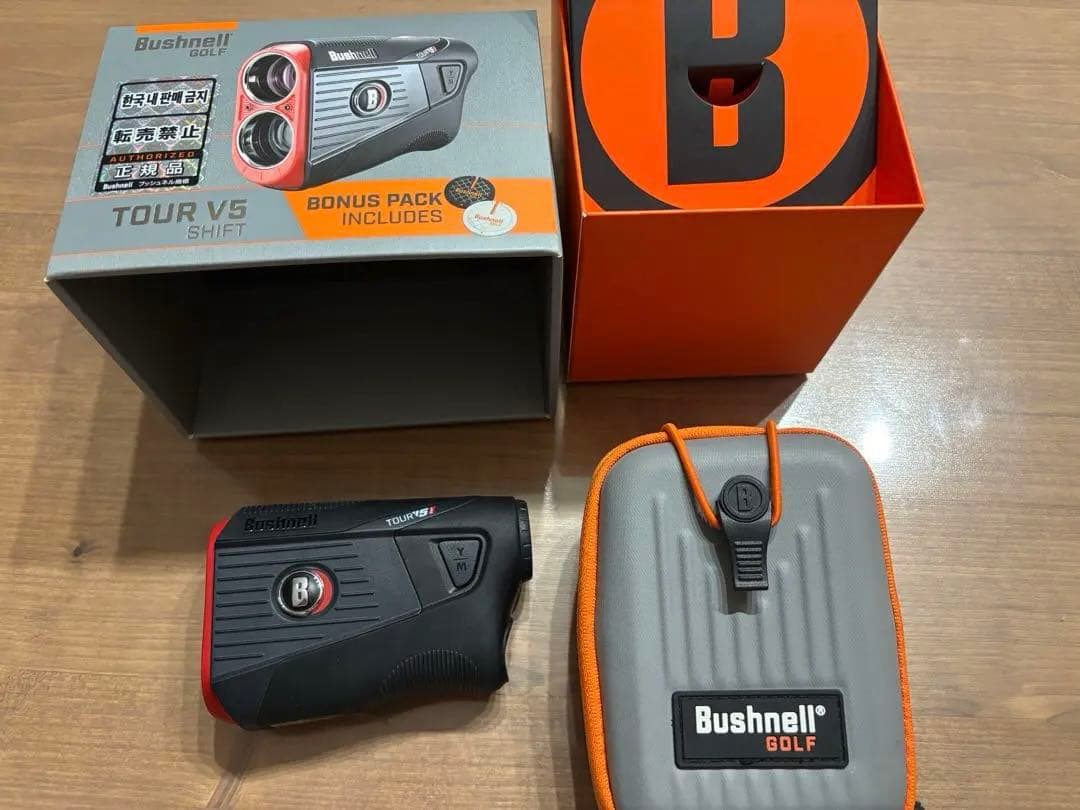Bushnell レーザー距離計 V5 専用カバー付き！！