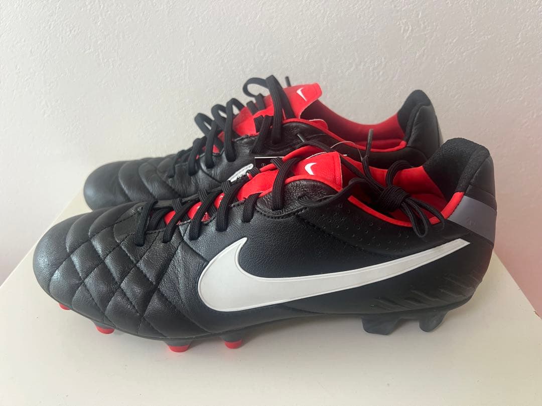 シューズ NIKE TIEMPO LEGEND IV FG