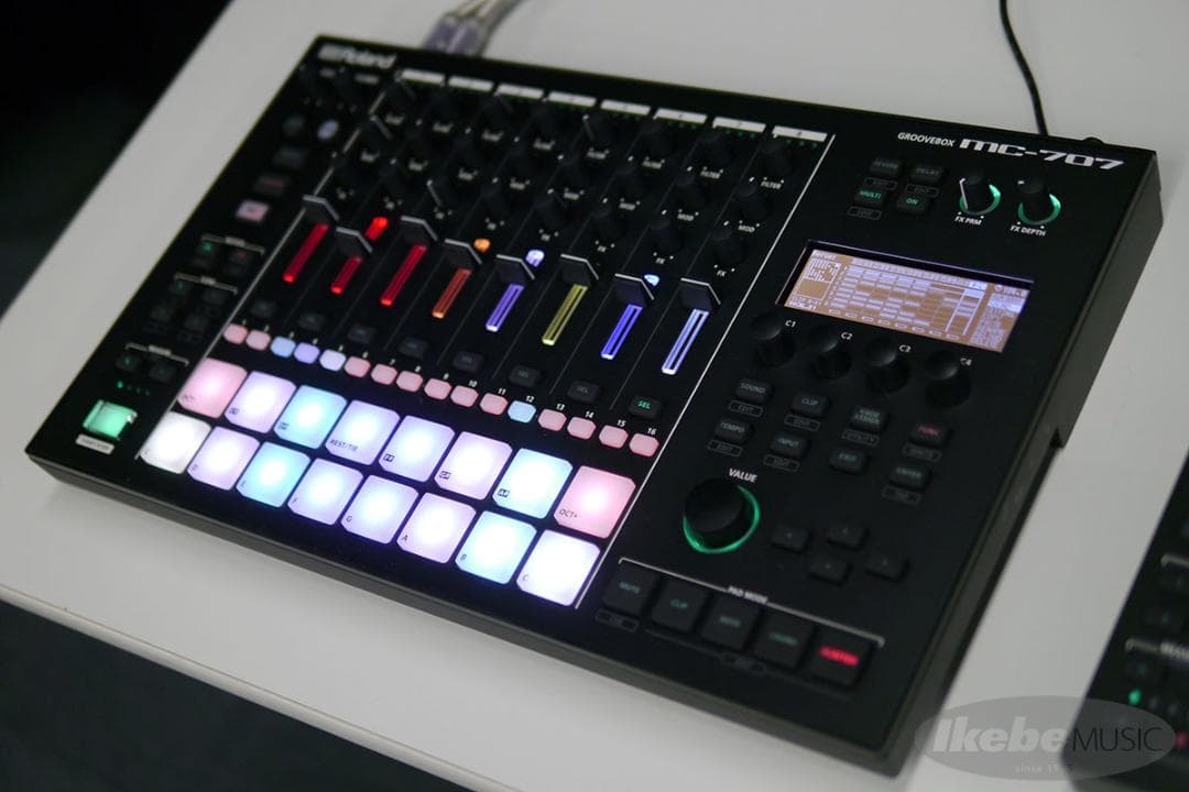 Roland MC-707　純正インナーホストバッグ+持ち運び用ソフトケース
