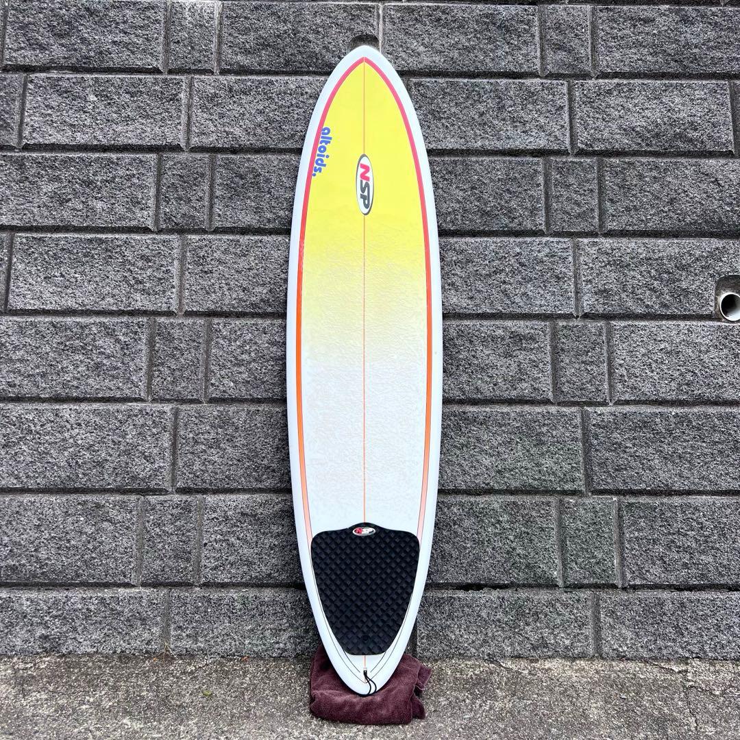 美品　NSP ファンボード　7’2ft ミッドレングス　さすぐ使える　良好