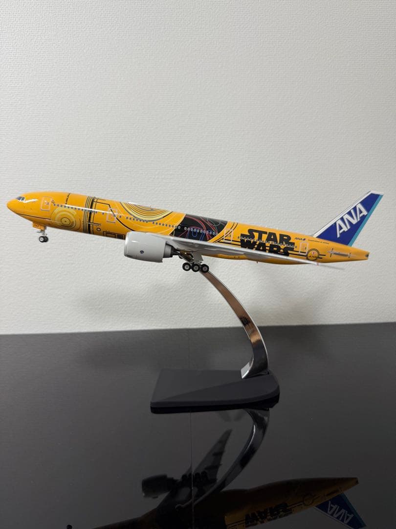 メ*3様 1/200 ANA JET B777-200ER C-3PO JA74