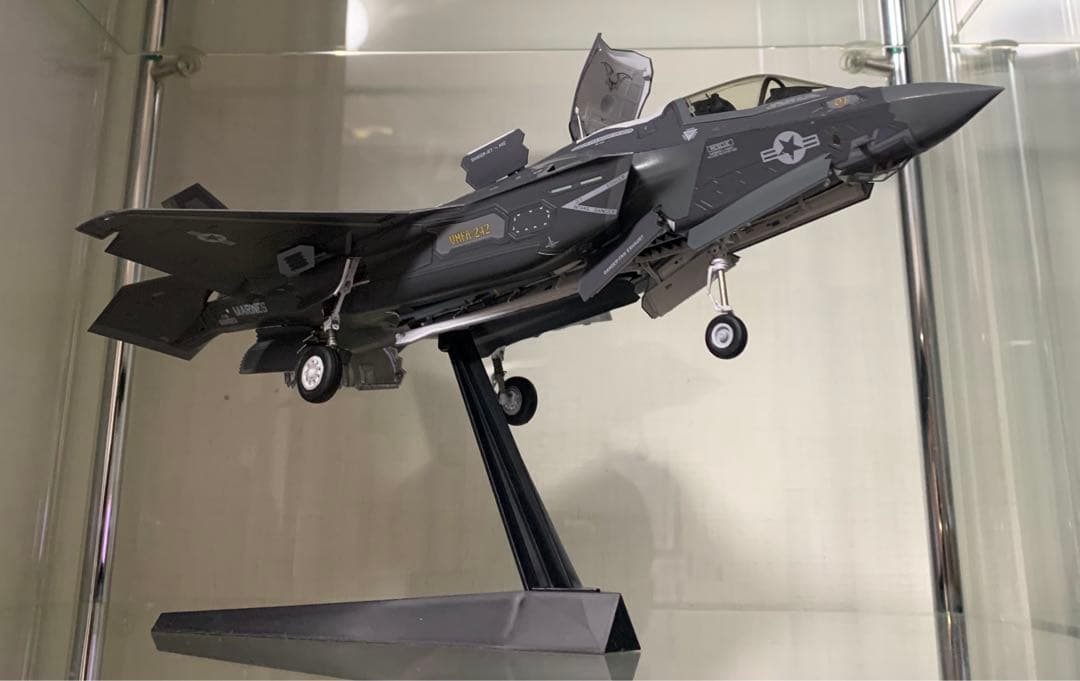 F-35B 1/48 垂直着陸状態