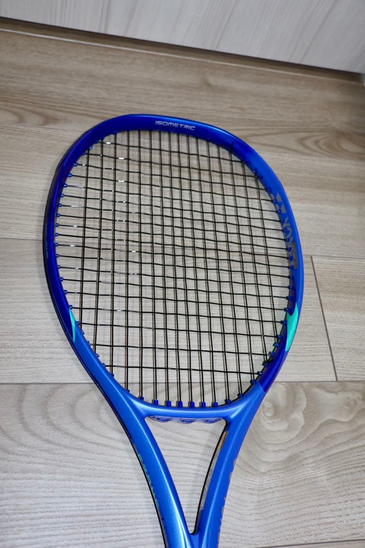 【美品】YONEX EZONE100 G2 2025年モデル