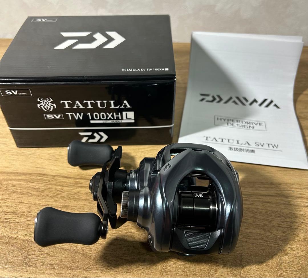 【未使用】美品　Daiwa25タトゥーラSV TW 100XHL 左巻き