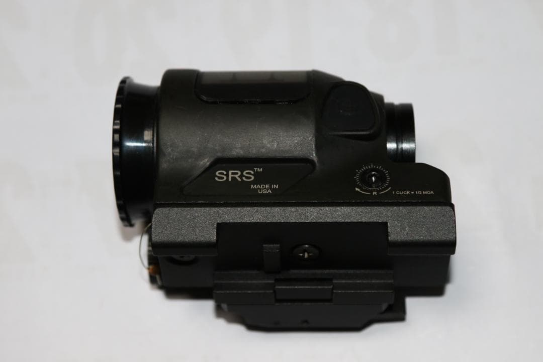 Trijicon SRSレッドドットレプリカ　ソーラーパネル搭載モデル