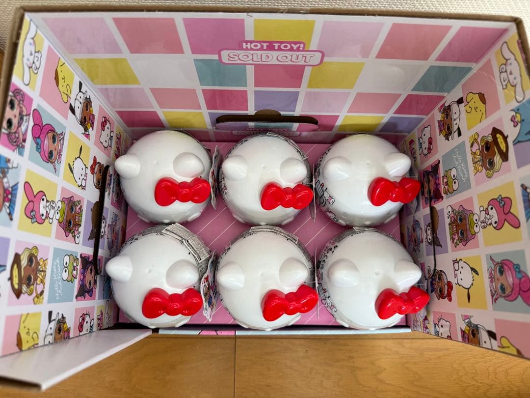 LOL Surprise! Hello Kitty 11個セット