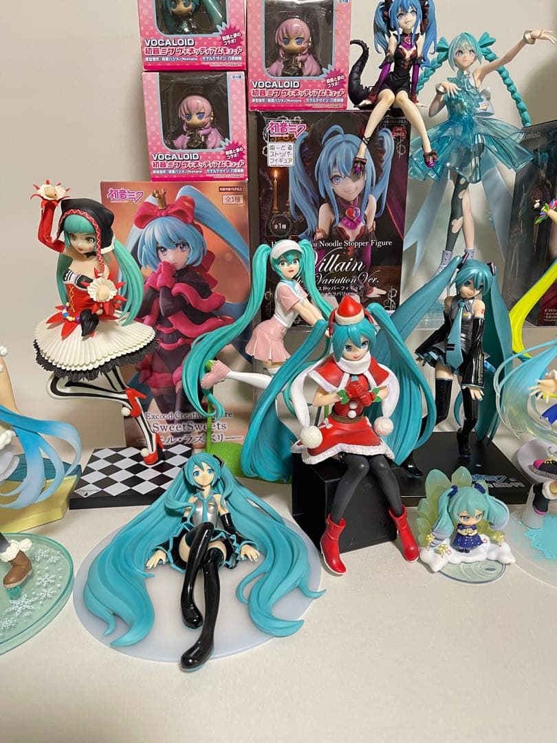 初音ミク　フィギュア　19体まとめ売り