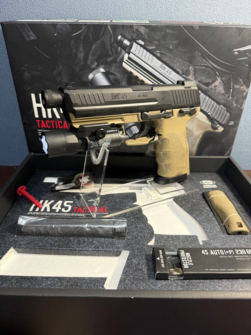 最終価格　東京マルイ製 HK45 タクティカル＋SureFire Replica