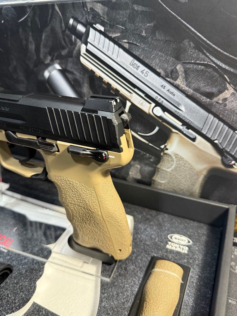 最終価格　東京マルイ製 HK45 タクティカル＋SureFire Replica