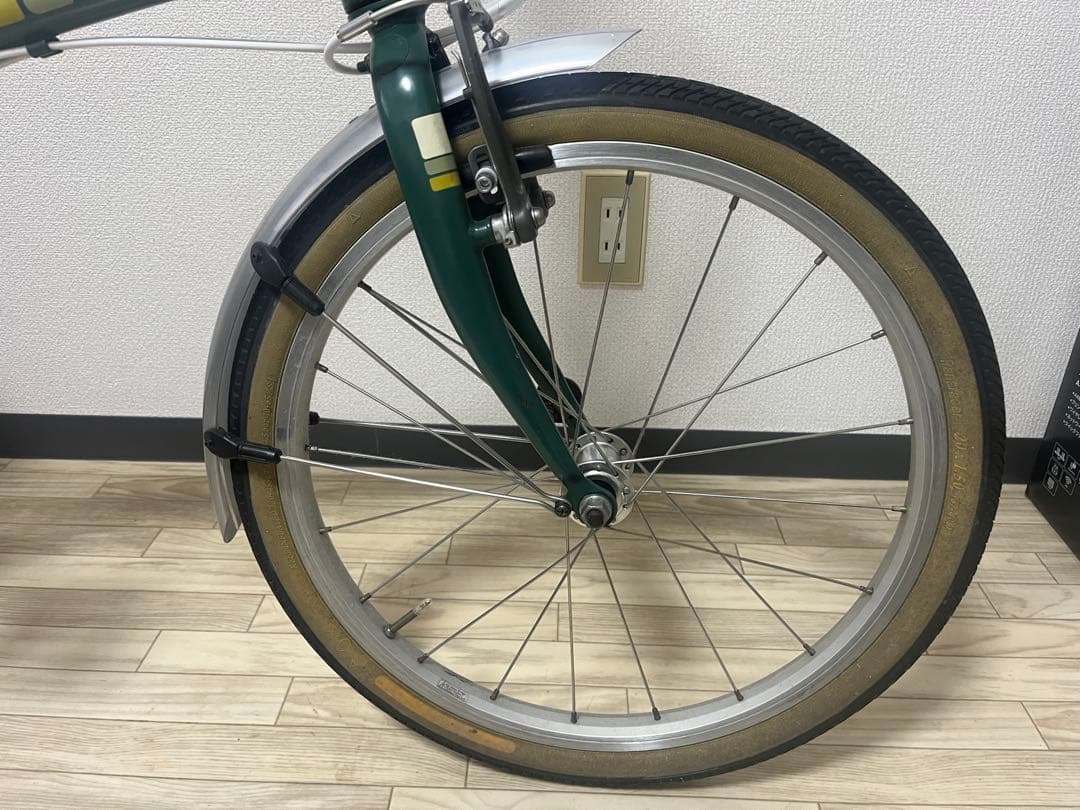 【送料込】 DAHON Boardwalk D7 20インチ グリーン