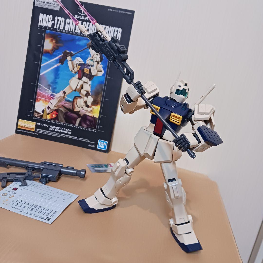 MG 1/100 ジムII セミストライカー ガンプラガンダム の プラモデル
