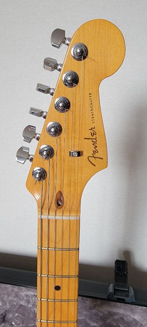 【美品】Fender American Ultra Stratocaster
