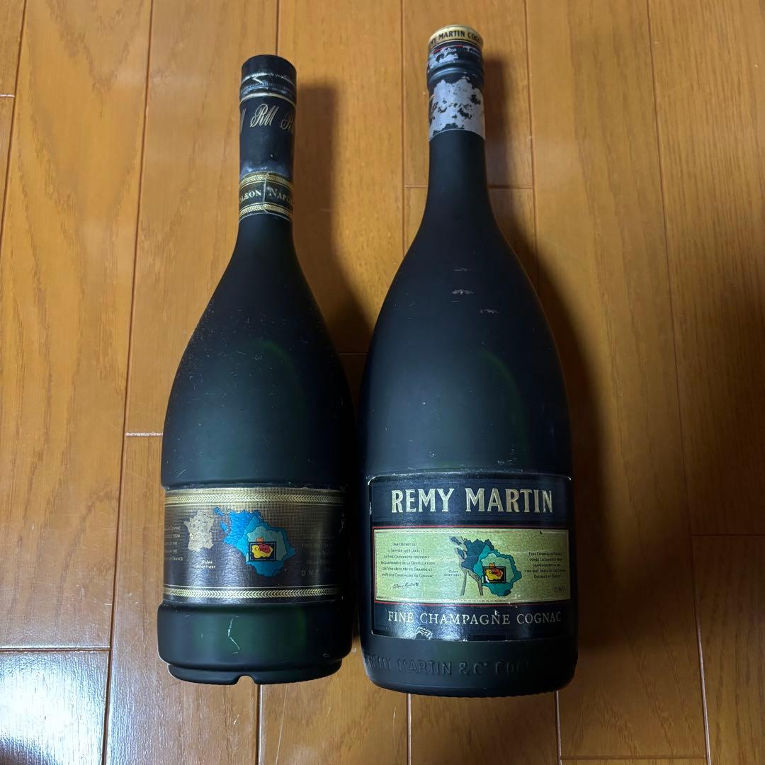 REMY MARTIN NAPOLEON ブランデー　レミーマルタン特級古酒