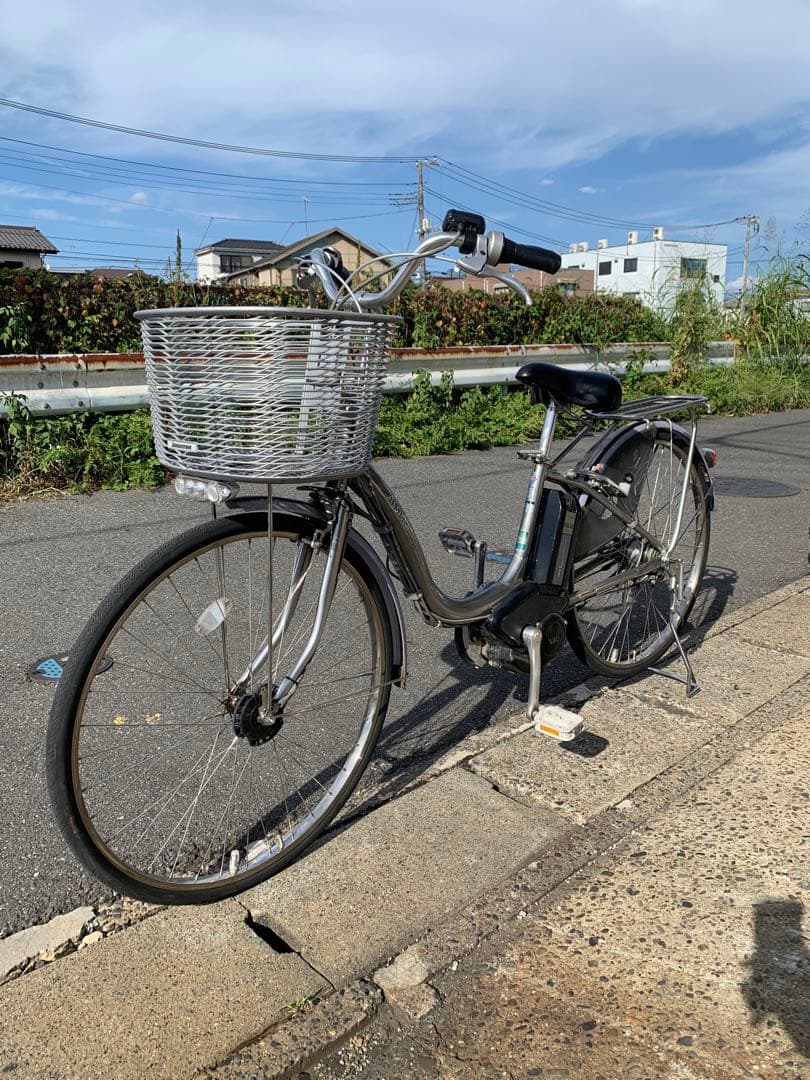 [667]送料無料 ブリヂストン電動自転車 アシスタリチウムロイヤル