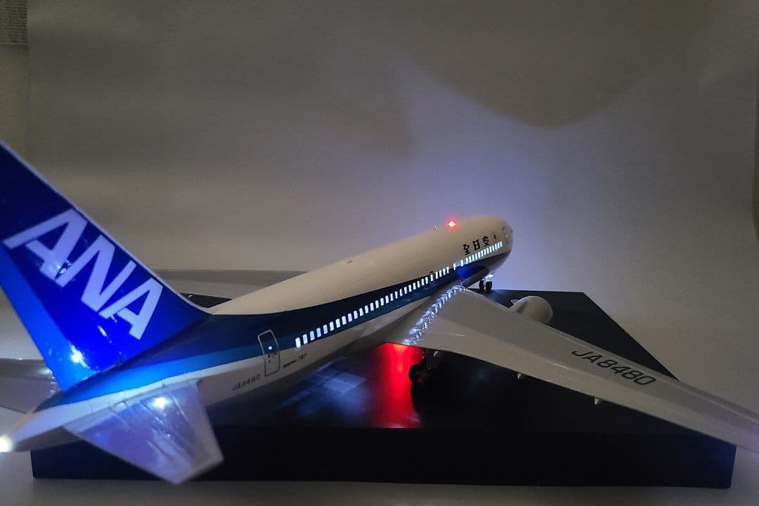 ANA BOEING 767-200 LED仕様完成品 1/100