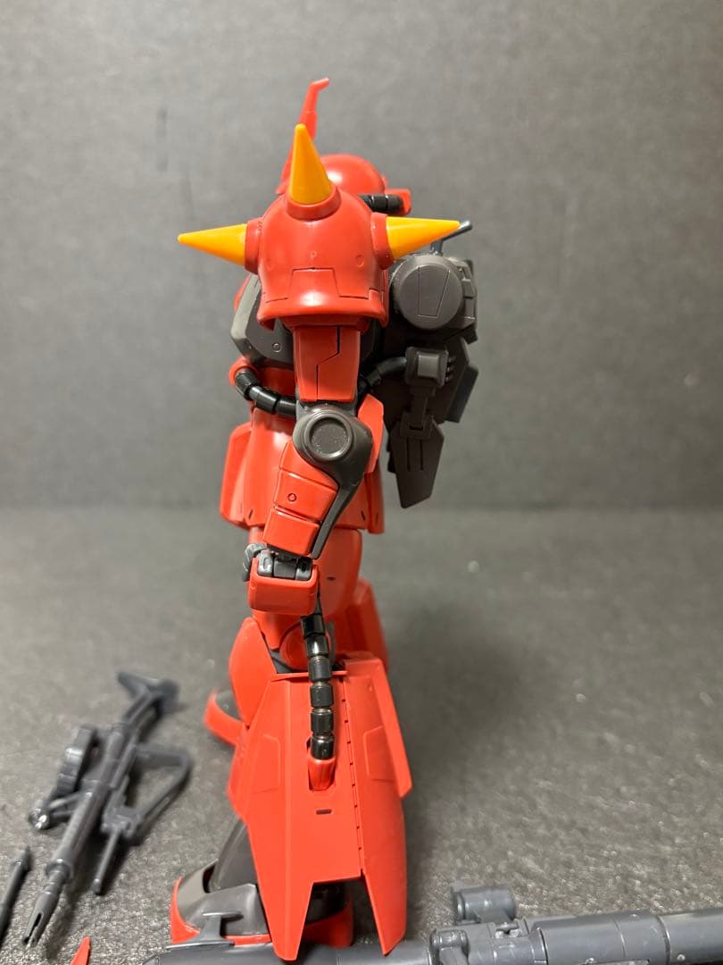 MG 1/100 ジョニーライデン専用ザク Ver.2.0