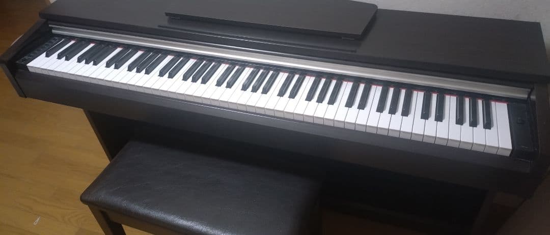 最終値下、12年製　YAMAHA 電子ピアノ ARIUS YDP-141