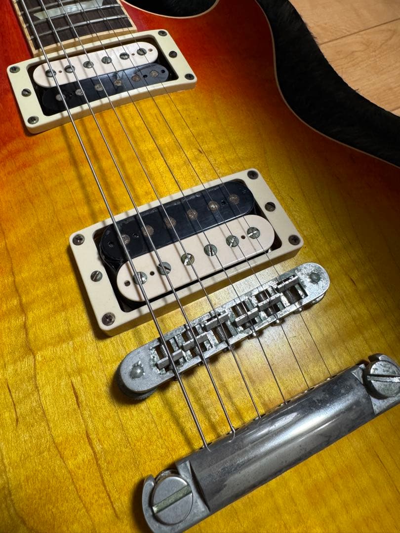 買取店売却検討中　Gibson Les Paul standardサンバースト