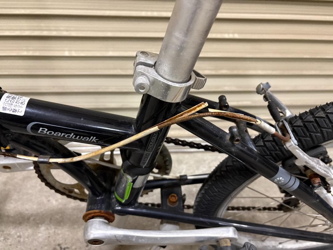 DAHON ダホン Boardwalk D7 タイヤ新品 ブレーキ交換推奨