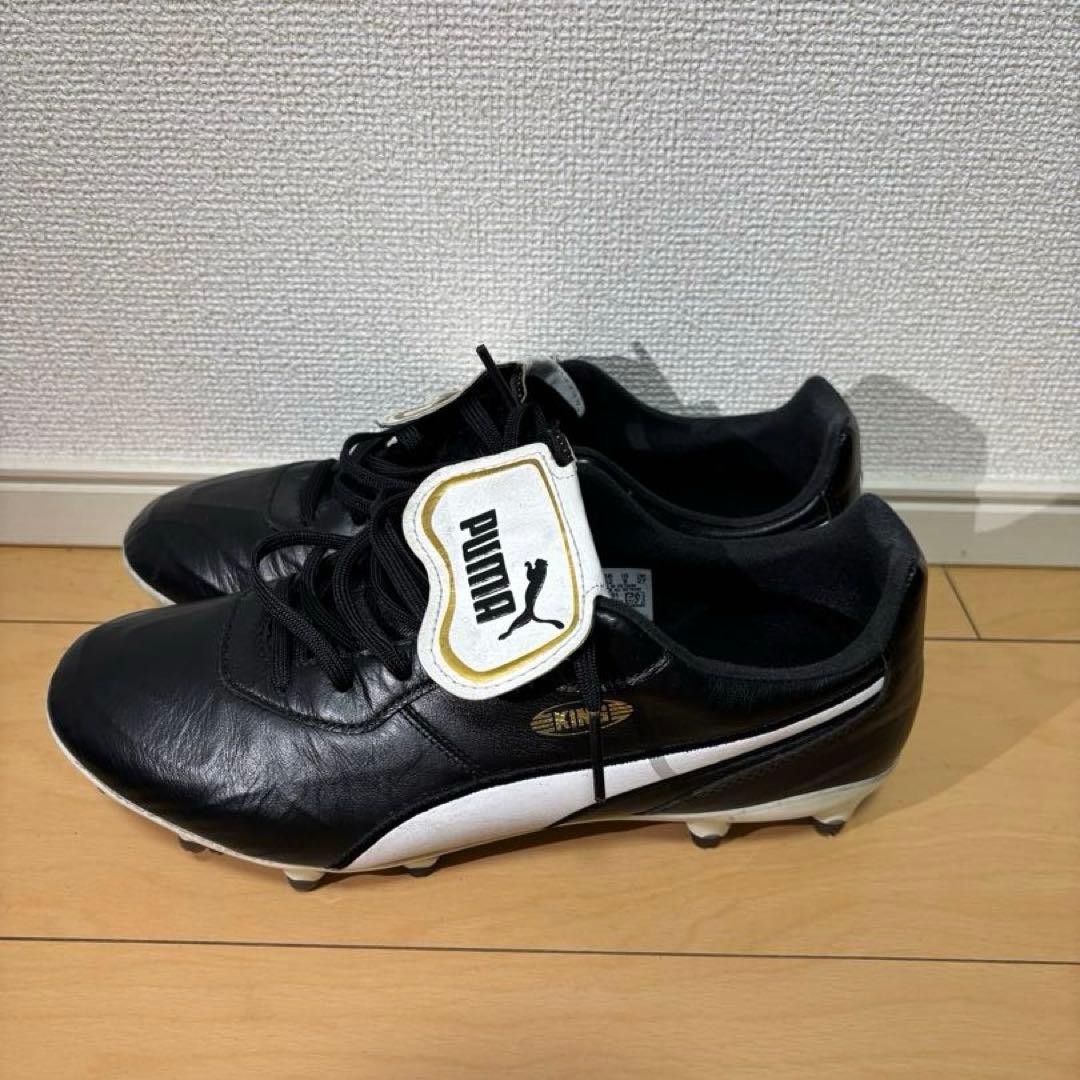 プーマキング　PUMA KING ブラック/ホワイト サッカースパイク27㎝