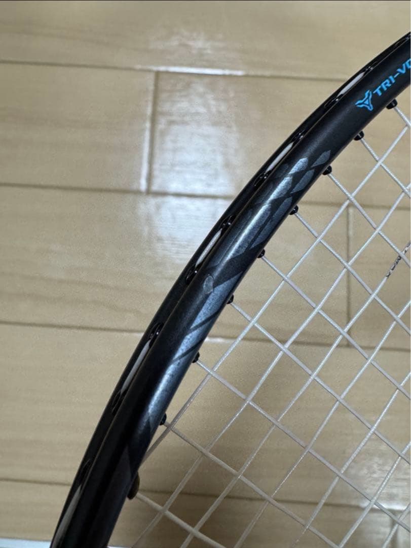 YONEX ボルトリック Zフォース2 4u5