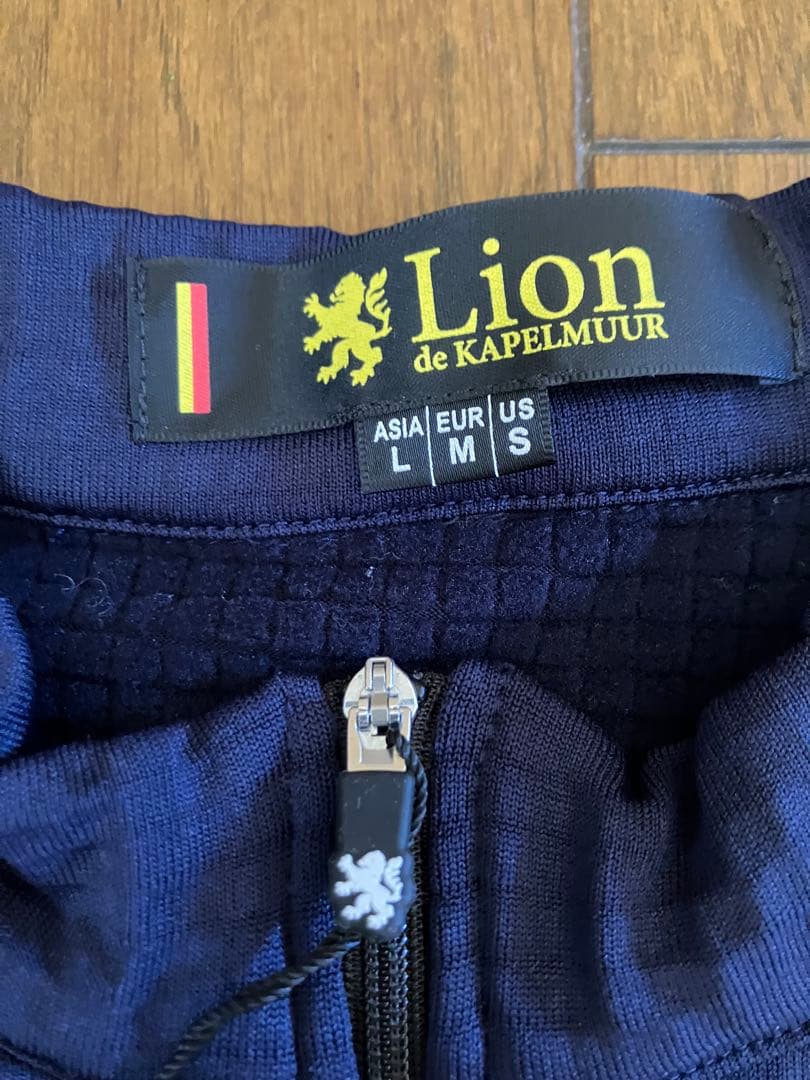 新品　Lion de Kapelmuur サイクルジャケット L ネイビー
