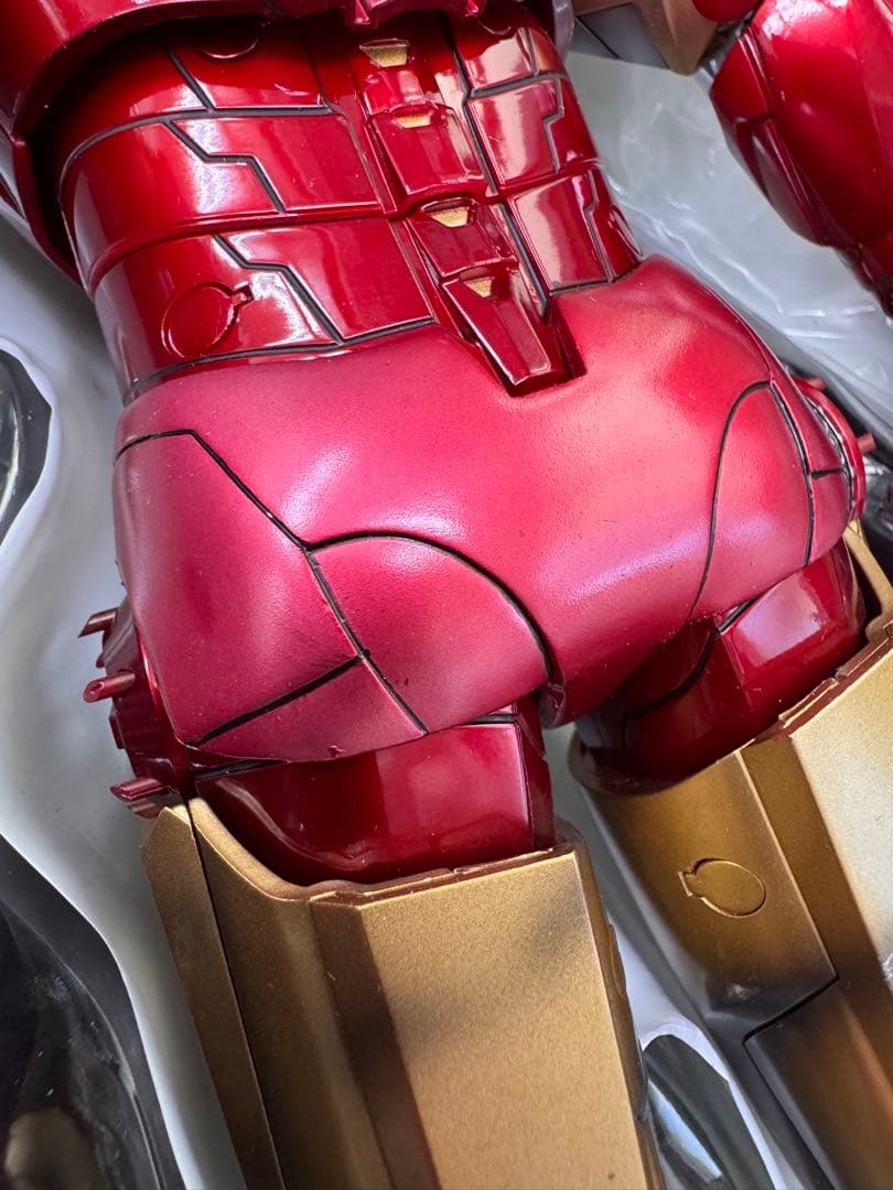 美品 IRON MAN 2 ホットトイズ アイアンマン マーク6