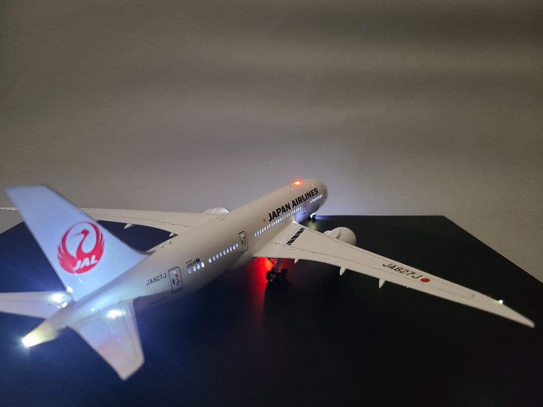 JAL Boeing 787-8 (JA827J) LED 仕様完成品