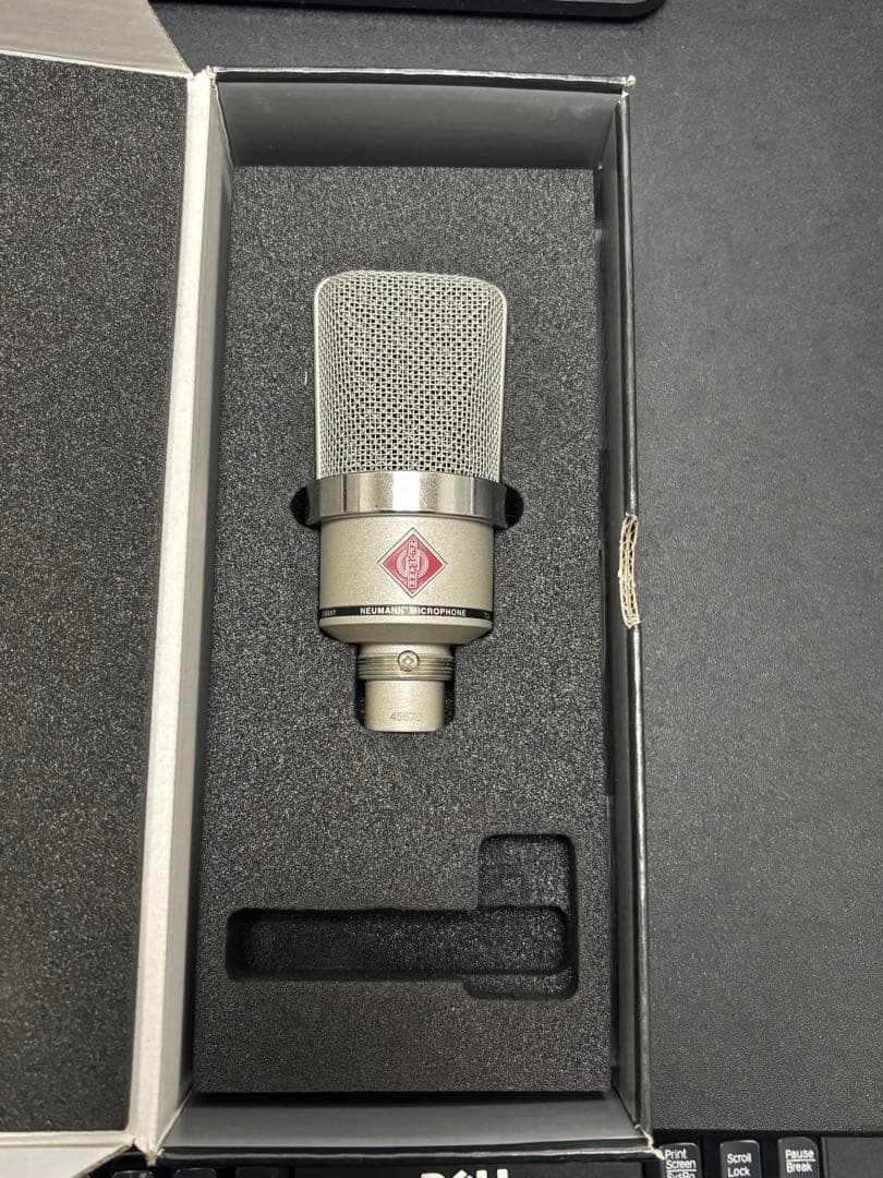 コンデンサーマイク　NEUMANN TLM102 & EA1