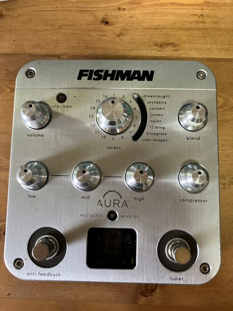 Fishman Aura Spectrum di ギター　エフェクター