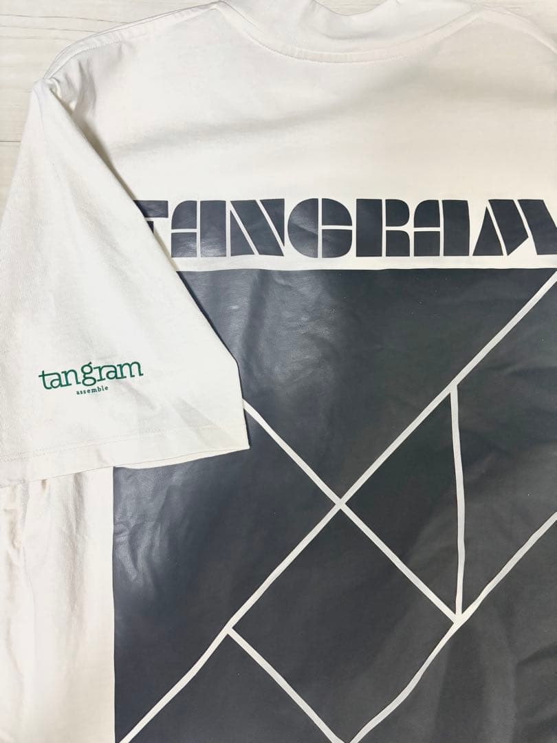 TANGRAM モックネックTシャツ