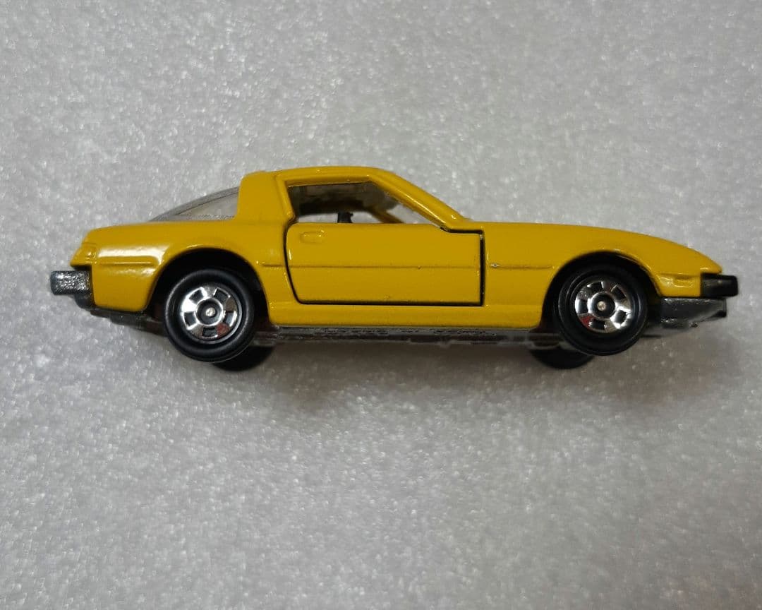 トミカ 50 マツダ サバンナ RX-7 リミテッド TOMY