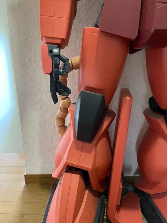 HY2M1/12ガンダムシャア専用ザク